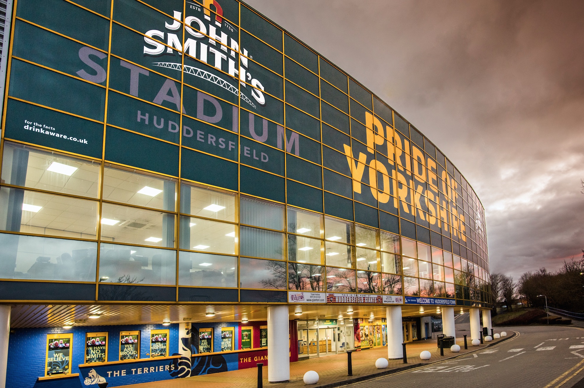 The John Smith's Stadium is closed due to Covid-19 - John Smiths Stadium The John Smith's Stadium is closed due to Covid-19 - John Smiths Stadium